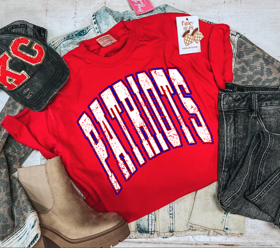 PATRIOTS OVERSIZED FONT GRAPHIC – Heart of Dixie Boutique